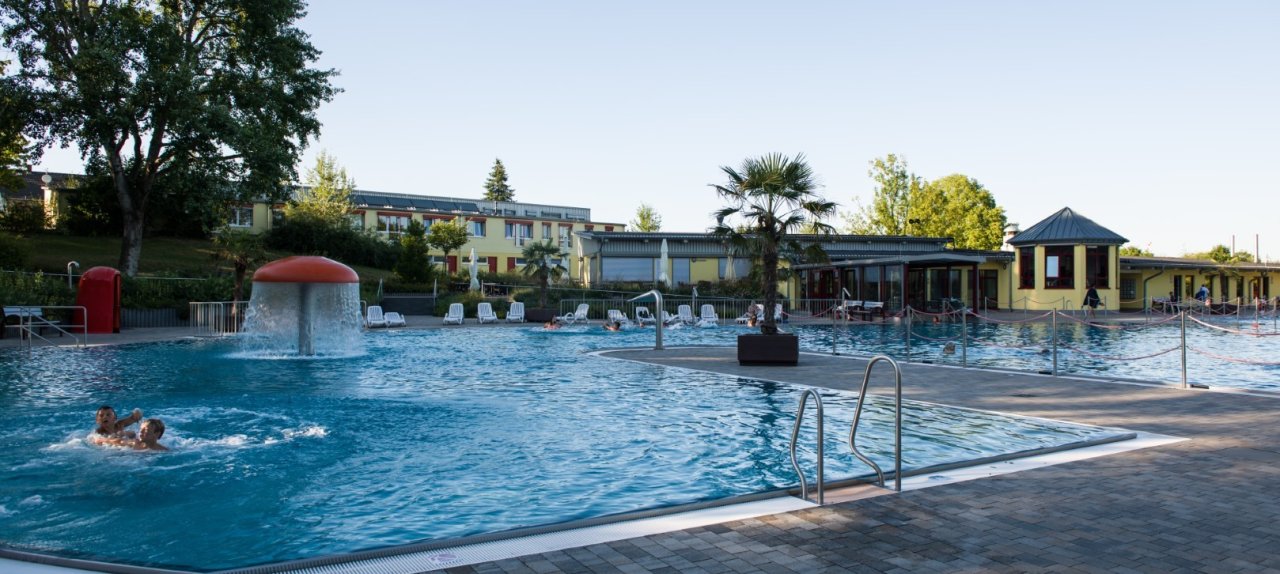 Schwimmbad | Stadt Reinheim
